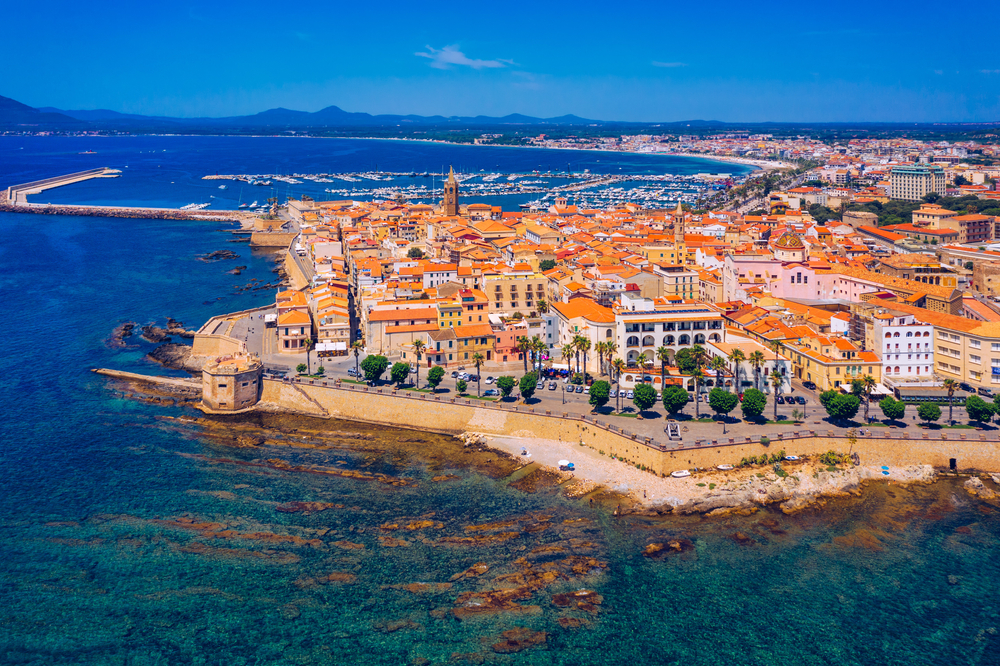 Alghero - atrakcje, pogoda i co warto zobaczyć - Travel Talks by eSky.pl